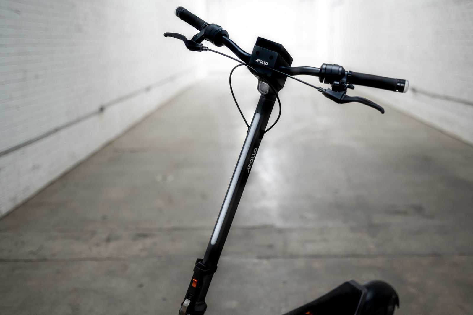 Apollo Phantom 2.0 (60V) High-Performance Electric Scooter