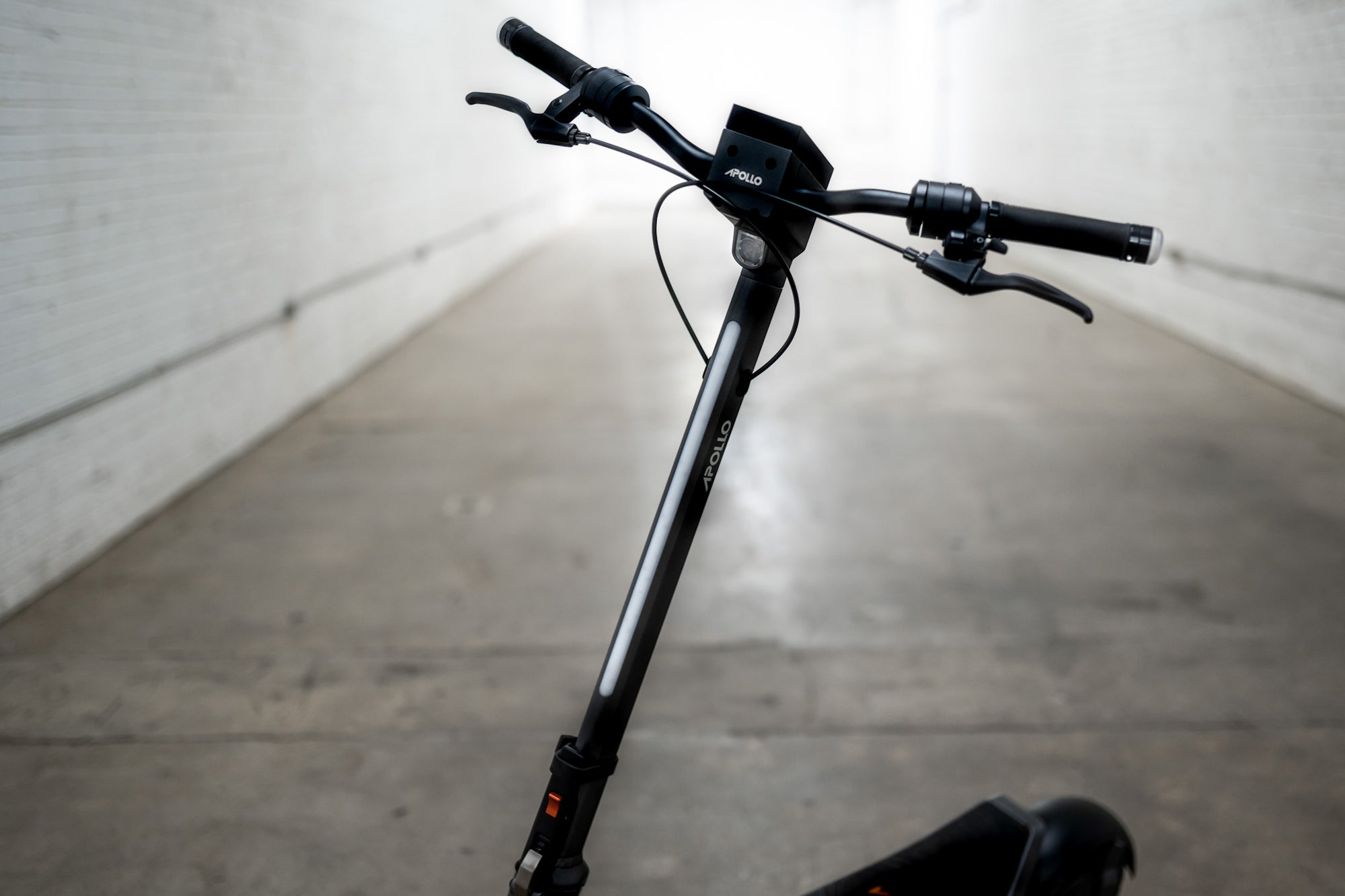 Apollo Phantom 2.0 (60V) High-Performance Electric Scooter